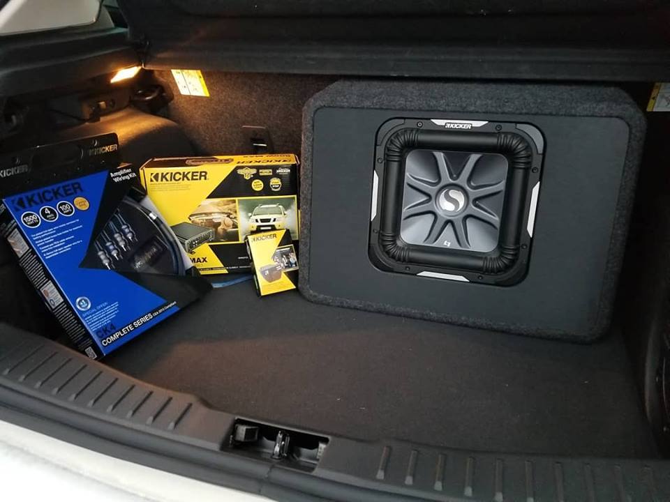 Sol Control Custom | Car Audio Store & Car Stereo Installation Services